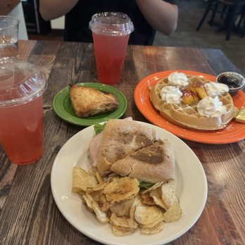 YOLA’S CAFE - Updated December 2025 - 105 Photos & 174 Reviews - 494 ...