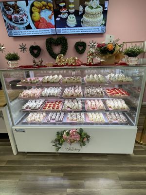 THE CHEESECAKERY - Updated September 2025 - 13 Photos - 8144 Beechmont ...