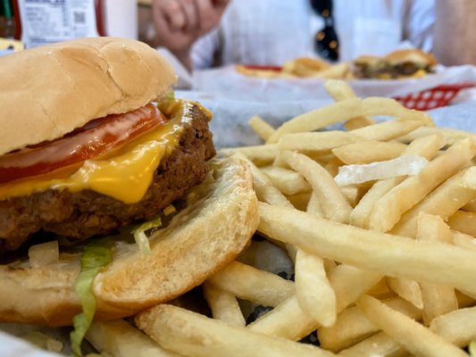LARRYS DRIVE-IN - Updated August 2025 - 20 Photos - 5 Camden Byp ...