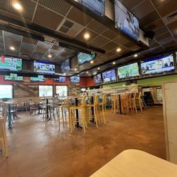 ISLAND WING COMPANY GRILL & BAR - Updated December 2025 - 34 Photos ...