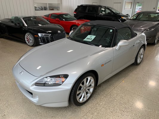 PRINCE MOTORS - Updated January 2026 - 22 Photos - 4200 Chicago Dr ...