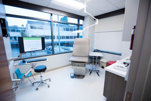 UC SAN DIEGO HEALTH URGENT CARE - Updated December 2025 - 45 Photos ...