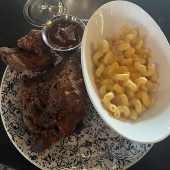 SOUTHERN SOCIAL - Updated August 2025 - 372 Photos & 329 Reviews - 1940 ...