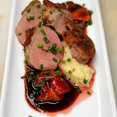 THE ‘76 HOUSE - 350 Photos & 347 Reviews - American (New) - 110 Main St ...