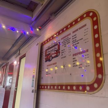 HWY 21 DRIVE IN THEATRE - Updated January 2026 - 99 Photos & 48 Reviews ...