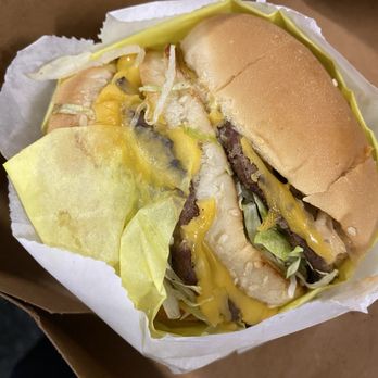 TOM’S JR BURGERS - Updated September 2025 - 128 Photos & 172 Reviews ...