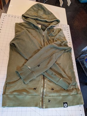 FRAYED THREADS MENDING - Updated September 2025 - 12 Photos & 23 ...