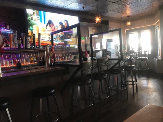 FOUR SQUARE RESTAURANT - Updated May 2024 - 73 Photos & 155 Reviews ...