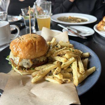 MAGPIE CAFE - Updated April 2025 - 1443 Photos & 706 Reviews - 1601 ...