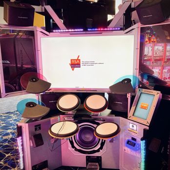 ROUND1 BOWLING & ARCADE - RENO - Updated October 2025 - 274 Photos ...