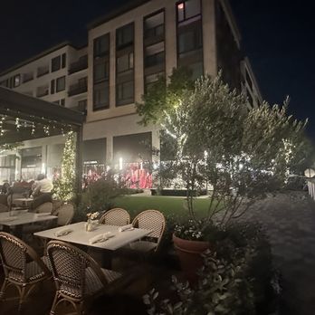 BARI RISTORANTE - Updated August 2024 - 248 Photos & 126 Reviews - 4444 ...