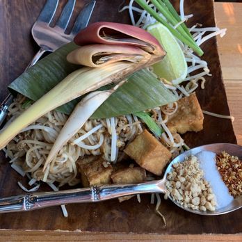 FERN THAI CAPITOL HILL - Updated May 2024 - 490 Photos & 146 Reviews ...