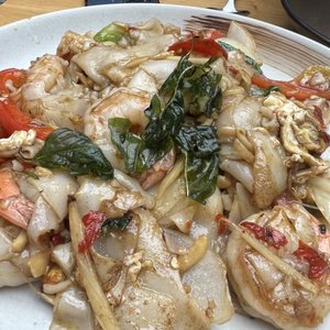 FERN THAI ON MAIN - 1332 Photos & 588 Reviews - 10134 Main St, Bellevue ...