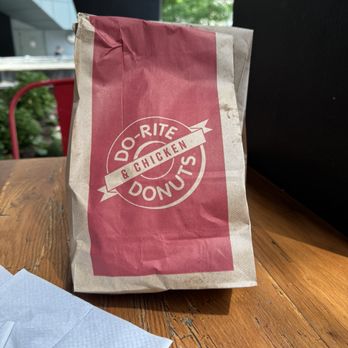 DO-RITE DONUTS & CHICKEN - Updated June 2024 - 2039 Photos & 1462 ...