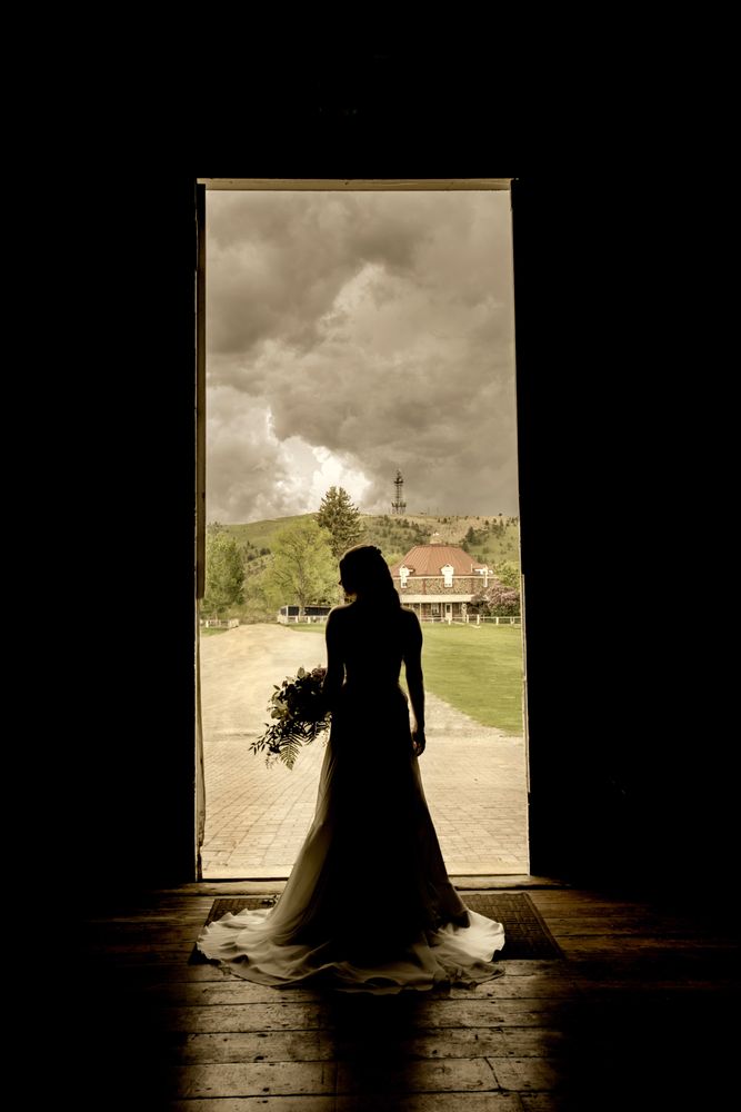 HELENA PHOTOGRAPHY - Updated October 2025 - 412 Butler St, Helena ...