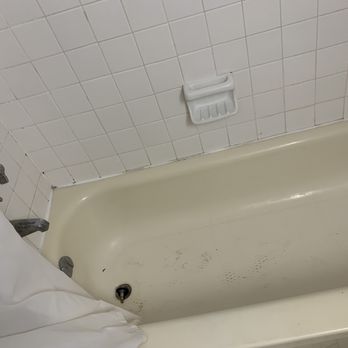 THE MIDTOWN INN & COTTAGES - Updated November 2024 - 20 Photos & 29 ...