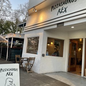 PIZZASAURUS REX - 361 Photos & 326 Reviews - 2322 K St, Sacramento, CA ...