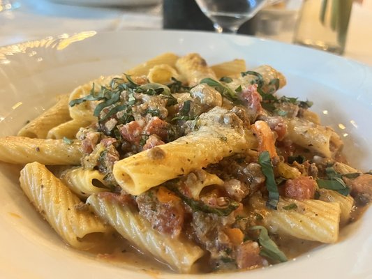 TOWN 220 RESTAURANT - Updated December 2025 - 110 Photos & 136 Reviews ...