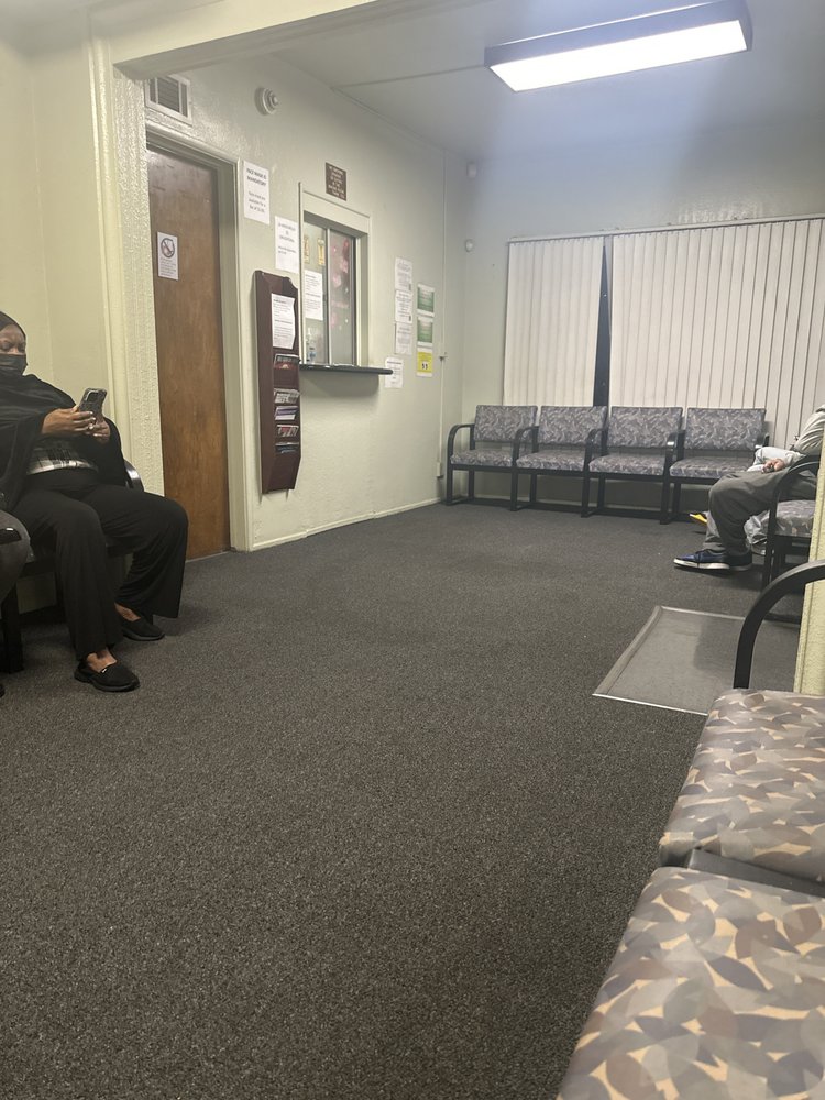 CLARK R STEVAN, MD - Updated January 2026 - 36 Reviews - 10220 S ...