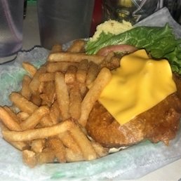 TUNE INN - 310 Photos & 516 Reviews - 331 Pennsylvania Ave SE ...