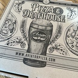 AVIATOR PIZZA & DRAFTHOUSE - Updated December 2025 - 363 Photos & 480 ...