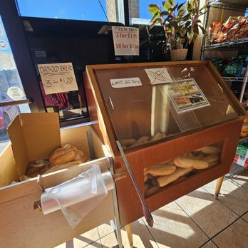 LEE’S BAKERY - Updated June 2025 - 901 Photos & 1139 Reviews - 4005 ...