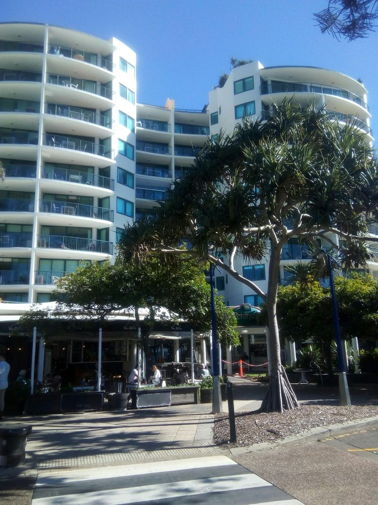 PENINSULAR BEACHFRONT RESORT - 13 Mooloolaba Esplanade, Mooloolaba ...