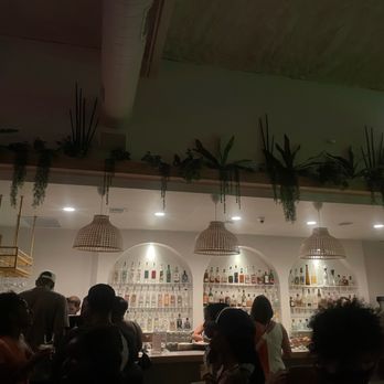 LULU’S - Updated August 2024 - 57 Photos & 35 Reviews - 10402 Menchaca ...