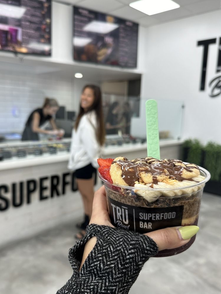TRU BOWL SUPERFOOD BAR - LONG BEACH - Updated July 2024 - 192 Photos ...