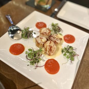 ROCA - Updated October 2025 - 303 Photos & 264 Reviews - 208 Court Ave ...