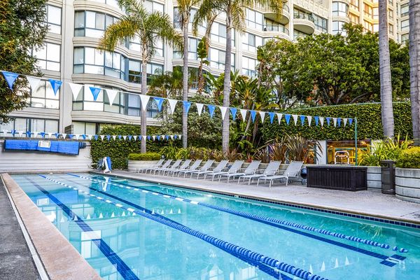 CRUNCH FITNESS - YERBA BUENA - Updated December 2025 - 56 Photos & 158 ...