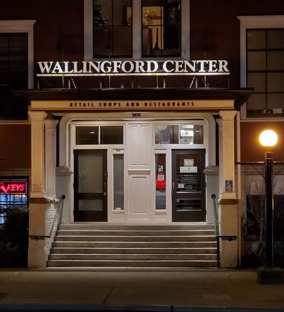 WALLINGFORD CENTER - Updated October 2025 - 16 Photos & 30 Reviews ...