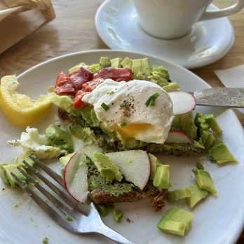 UPPER LEFT ROASTERS - Updated December 2025 - 404 Photos & 275 Reviews ...