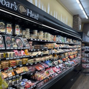 HOMELAND - Updated June 2025 - 31 Photos & 33 Reviews - 9225 N May Ave ...