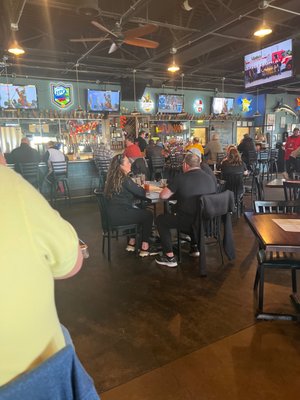 WILDWOOD SPORTS BAR & GRILL - Updated 2024 - 99 Photos & 97 Reviews ...