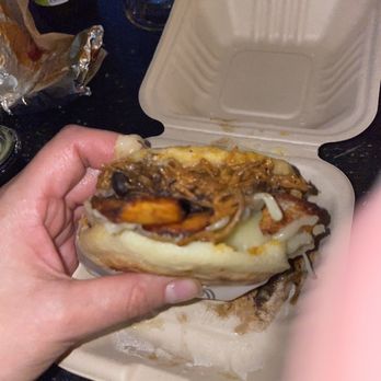 AREPA QUEEN - Updated August 2025 - 16 Photos & 22 Reviews - 5010 ...