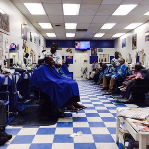 DISTINCTIVE HAIR & GROOMING FOR MEN - 28 Photos & 11 Reviews - 3024 ...