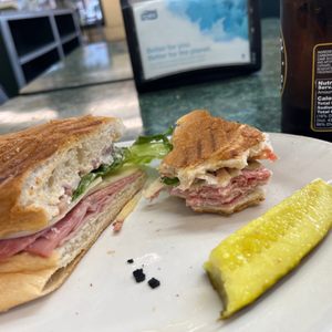 THE GREY FLOWER DELI - 24 Photos & 24 Reviews - 10849 London Ln, Apison ...