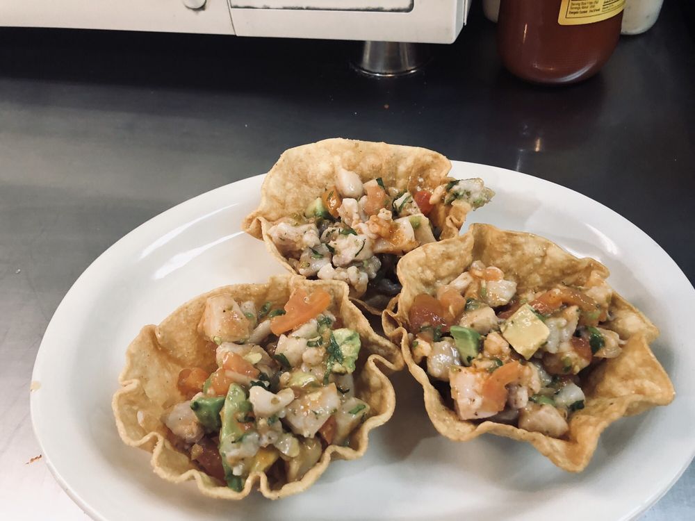 MI RANCHITOS - 72 Photos & 19 Reviews - 322 W Liberty St, Hubbard, OH ...