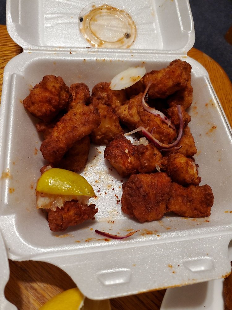 LIGHTHOUSE RESTAURANT - Updated April 2025 - 8050 King George Boulevard ...