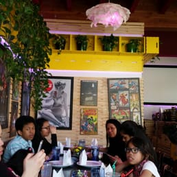 THAI SQUARE - Updated December 2025 - 247 Photos & 277 Reviews - 8601 ...