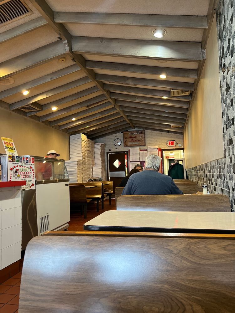 GINO’S PIZZERIA - Updated September 2024 - 17 Photos & 83 Reviews - 455 ...