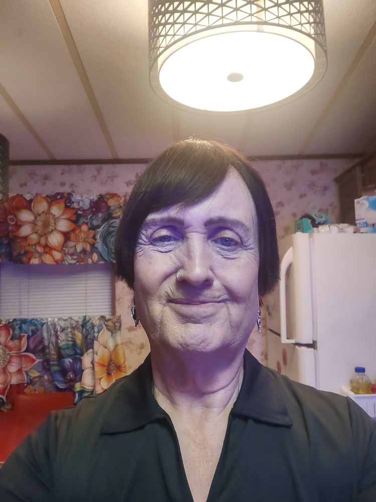 ECCENTRIX HAIR & NAIL STUDIO - Updated August 2025 - 228 2nd St S ...