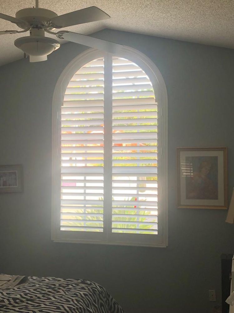 VERTICALLY INCLINED WINDOW DECORS - Updated December 2025 - 10 Reviews ...