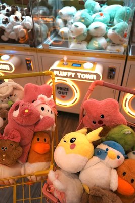 FLUFFY TOWN - Updated December 2025 - 359 Photos & 272 Reviews - 925 ...