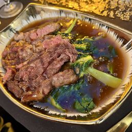 MADAME PUFFS AND THAI BISTRO - Updated December 2025 - 164 Photos & 81 ...