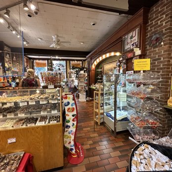 SCHMIDT’S FUDGE HAUS - Updated July 2025 - 140 Photos & 75 Reviews ...