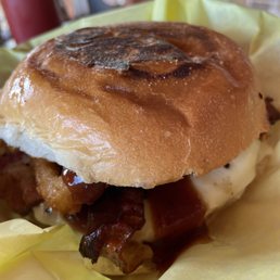 CHUNKY’S BURGERS - 262 Photos & 309 Reviews - 4602 Callaghan Rd, San ...