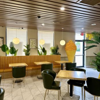 HI MANGO - Updated July 2025 - 56 Photos & 21 Reviews - 6351 E 82nd St ...