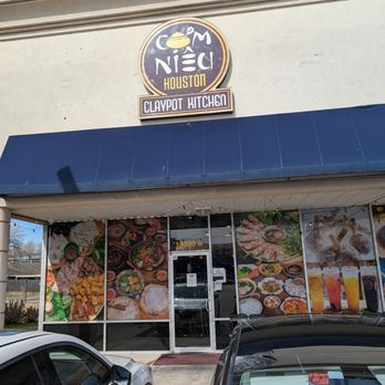 CLAY POT KITCHEN - COM NIEU HOUSTON - Updated May 2024 - 253 Photos ...